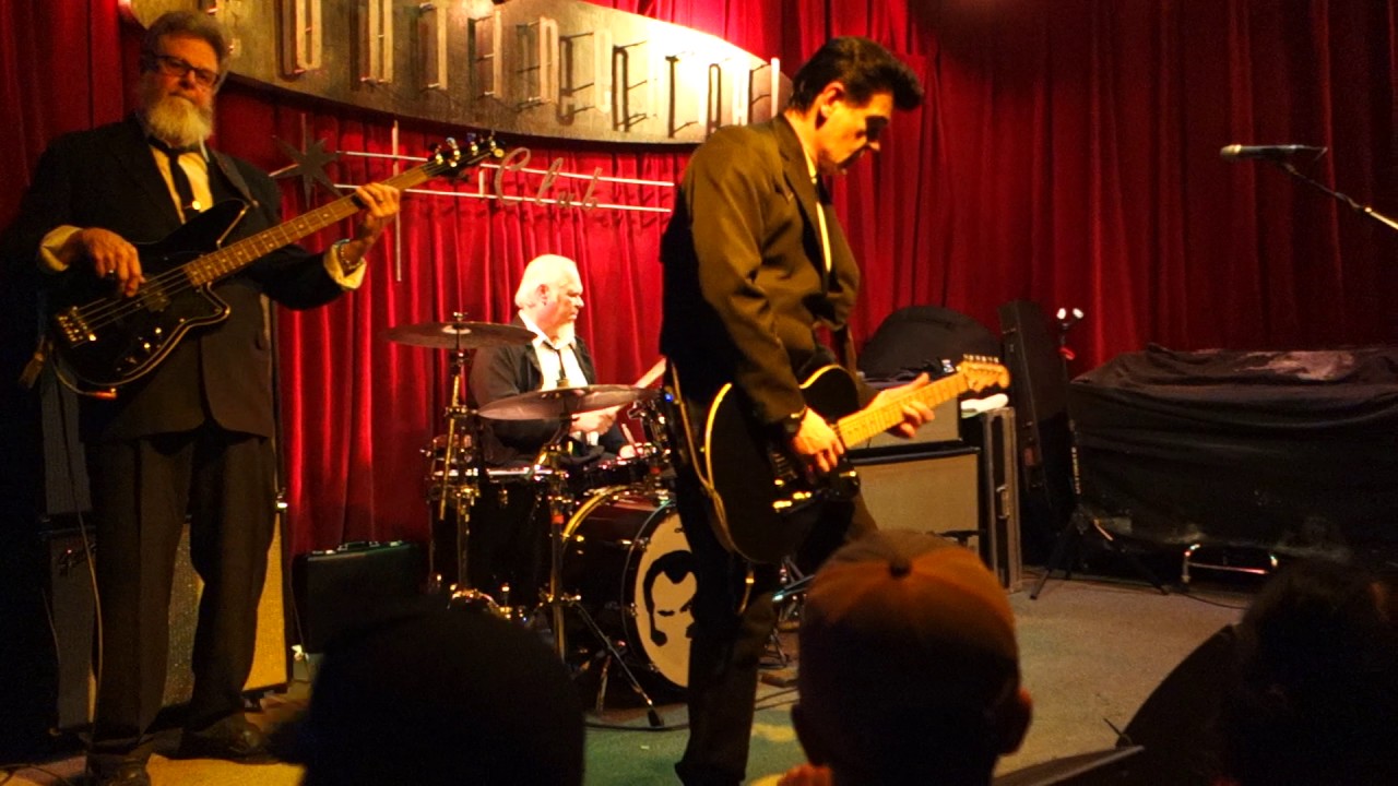 Unknown Hinson - 18 / Rock medley - YouTube