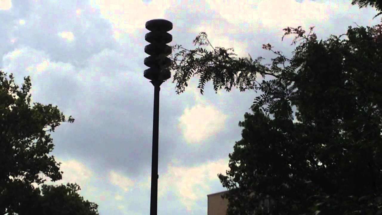 Federal Signal Modulator 4016 - YouTube