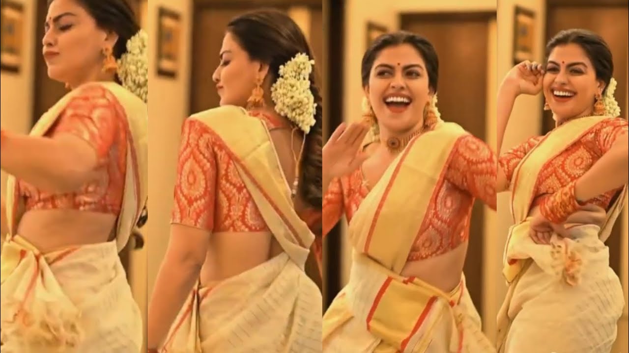South Indian actress Anusree hot navel show 💦💦 | hot cleverage shown ...
