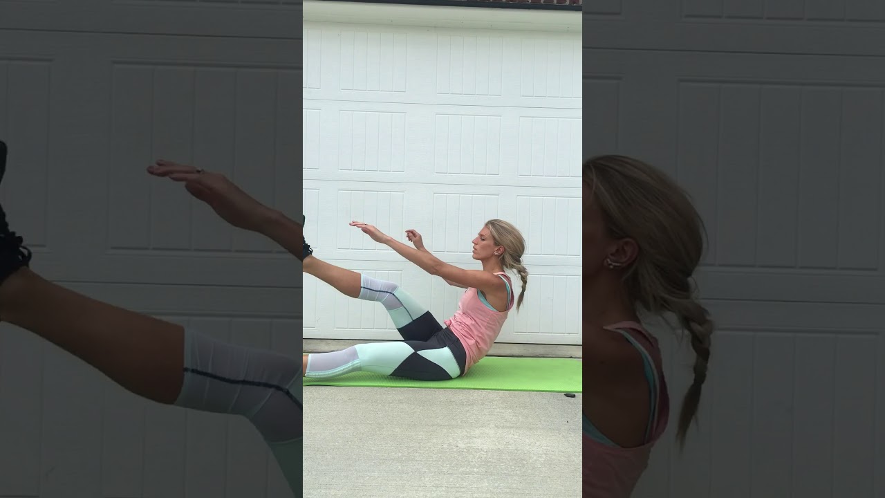 Jack Knife Crunches - YouTube