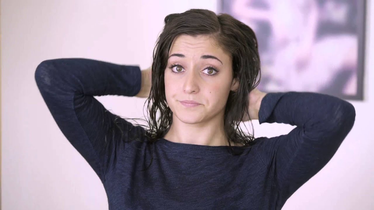 Aveda How-To | Diffuse Curls & Enhance Your Curl Pattern - YouTube