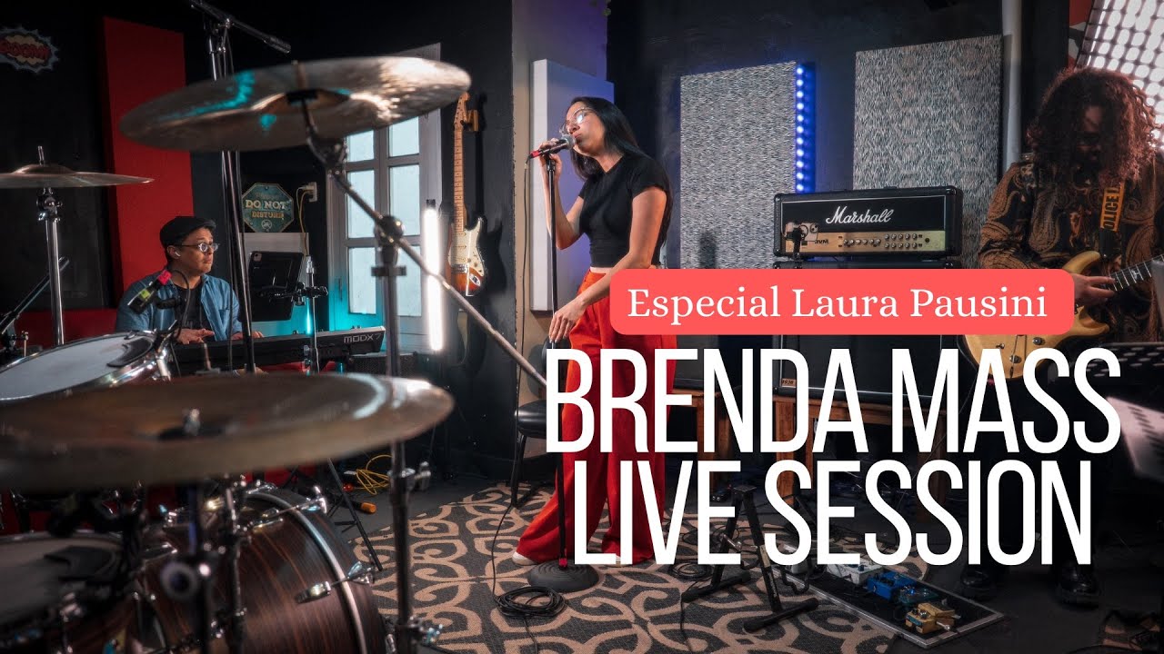 Live session - Especial Laura Pausini - (Cover -Brenda Mass) - YouTube