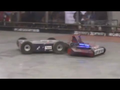 RoboGames 2023 Cataclysm(Madcatter) vs Raging Scotsman - YouTube