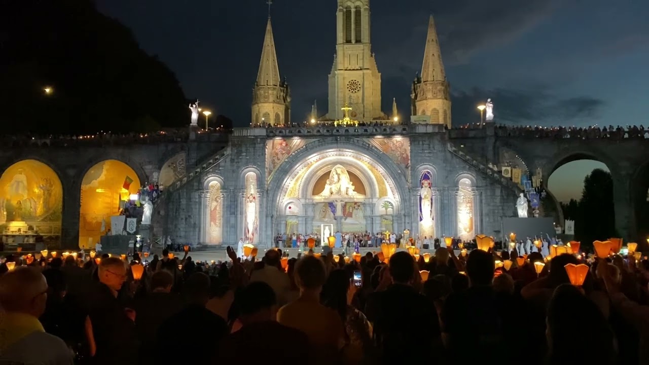 August 8, 2022 - Lourdes candlelight procession - YouTube