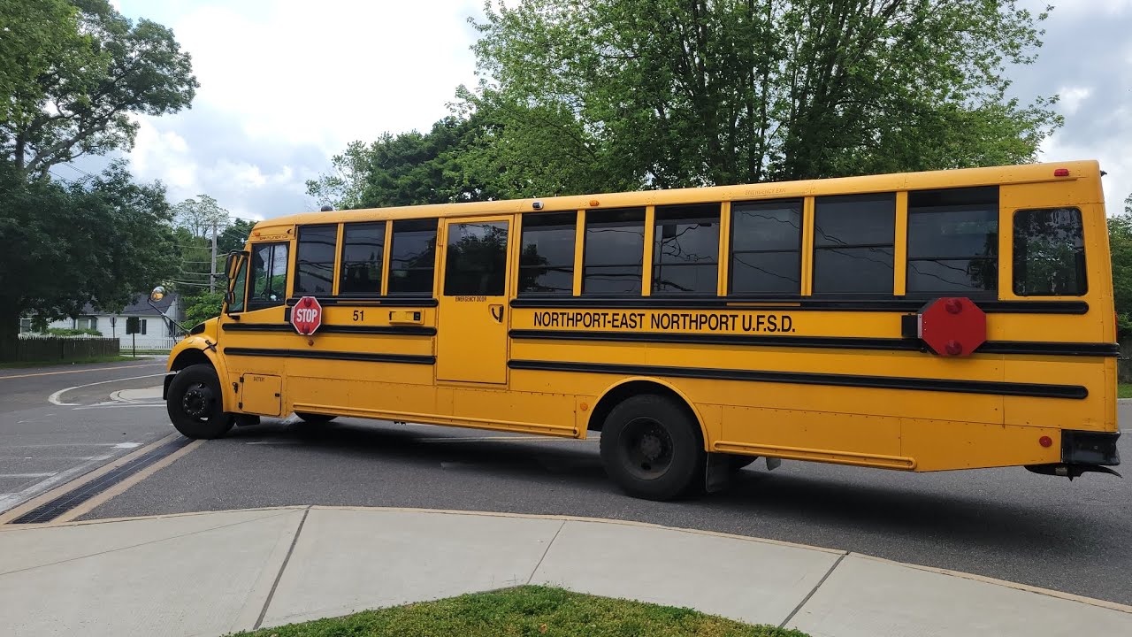 every bus leaving ms - YouTube