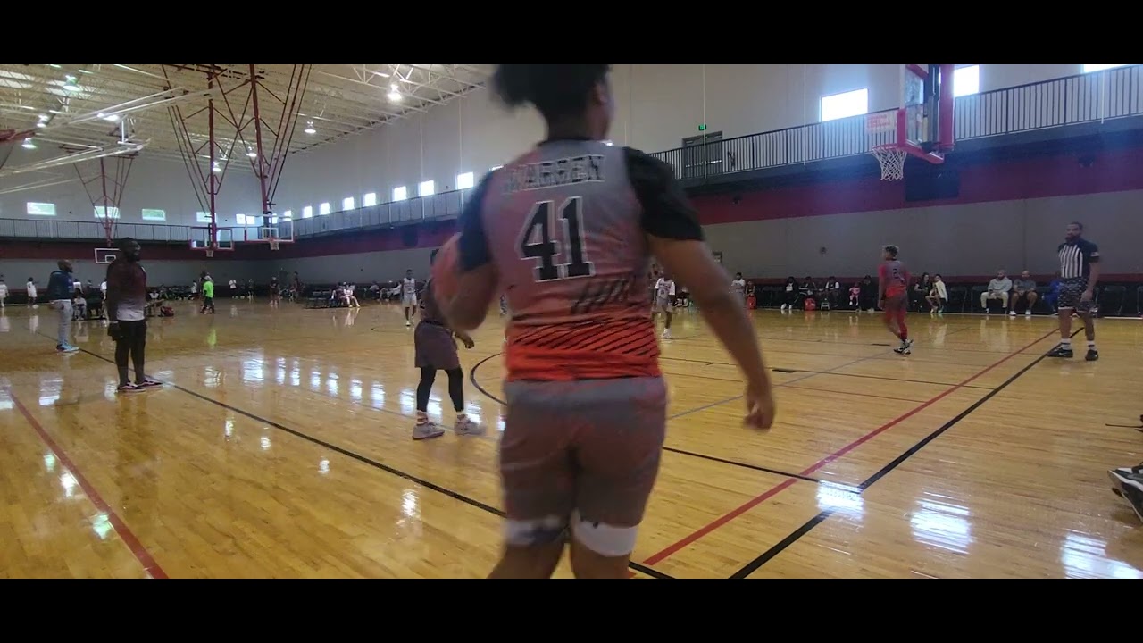 Forever Hoops VS Exclusive Hoops 6th Grade - YouTube