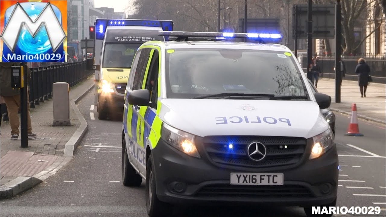 [ARV BTP clearing intersection] CATS St John Ambulance London - YouTube