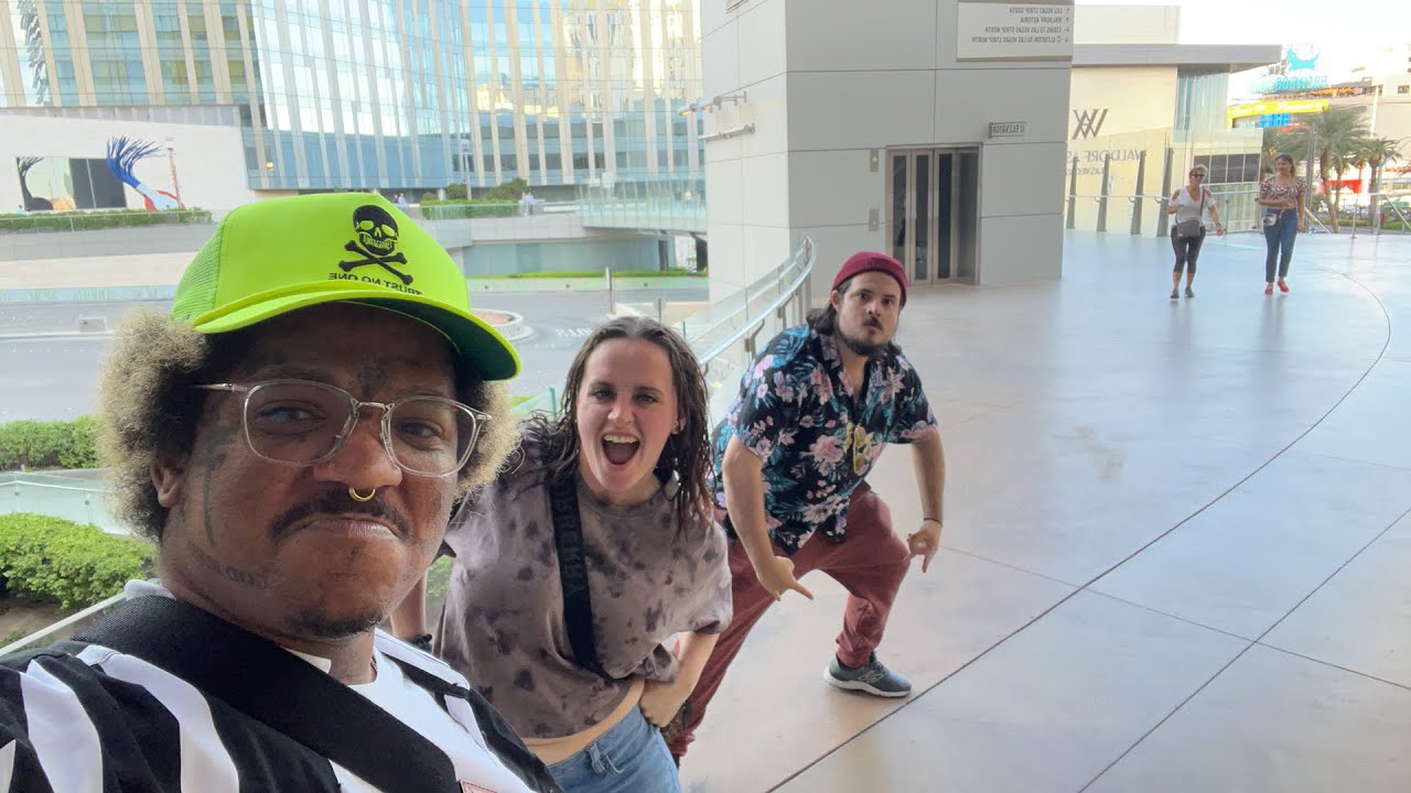 FNT Vegas Meet Up IRL #1 w/ @QTRBlackGarrett & @HolyMeauxly - YouTube