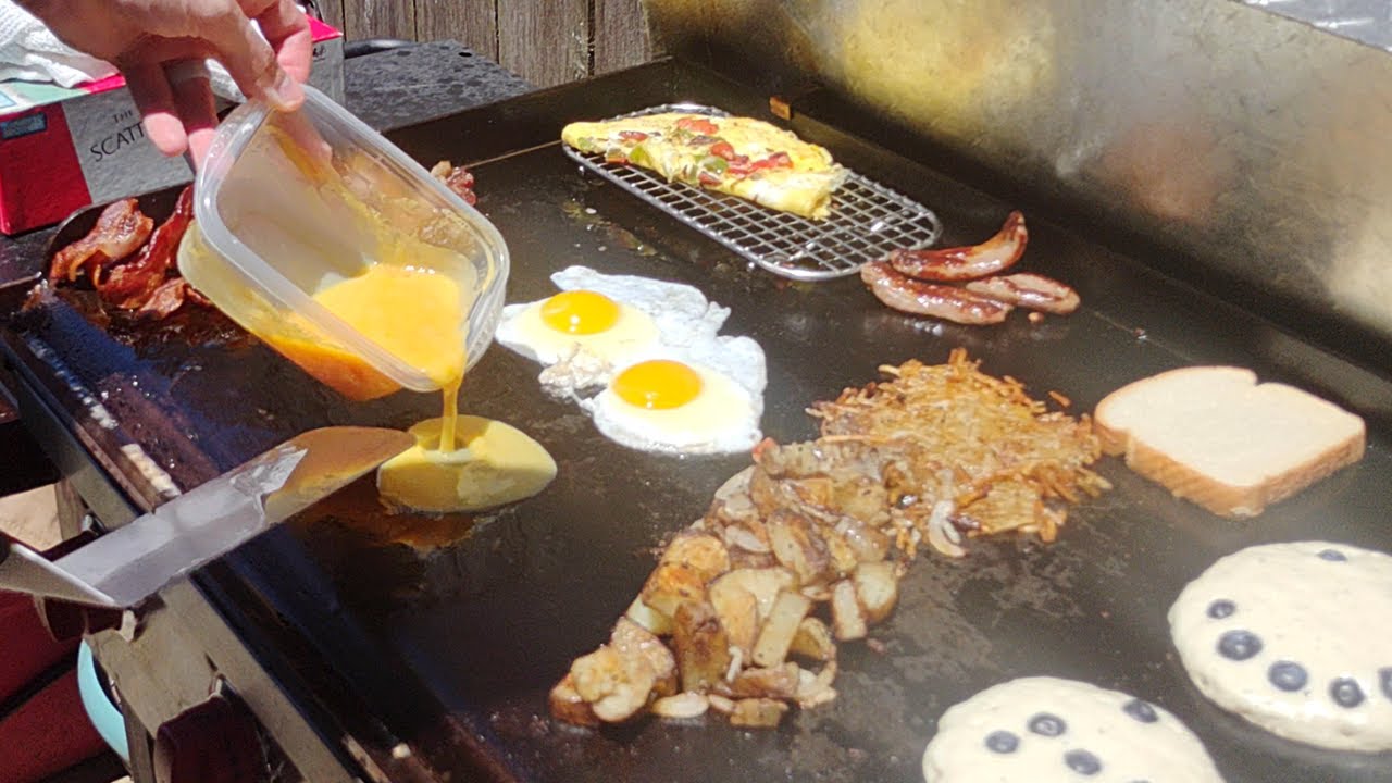 How to Make Breakfast on a Griddle | Omelette, Hashbrowns, Pancakes ...