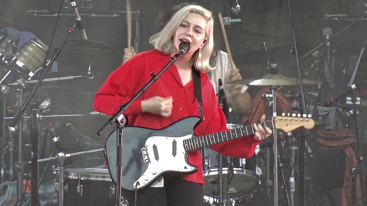 Alvvays, "Archie, Marry Me" (live), Frost Amphitheater, Stanford, CA ...