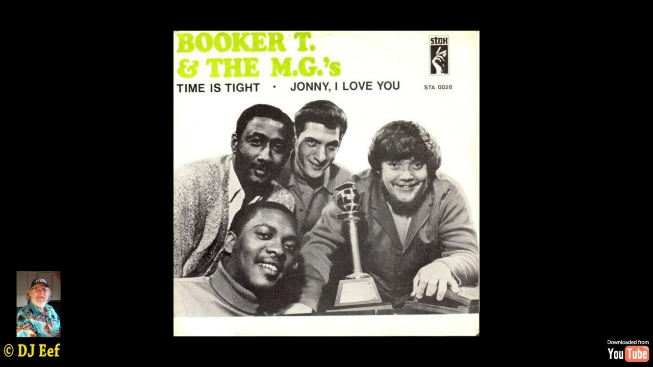 Booker T and the MG's Time is tight 1969 - YouTube