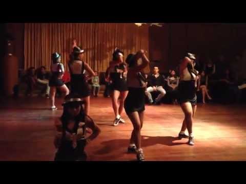 Reggaeton Dance Crew - YouTube