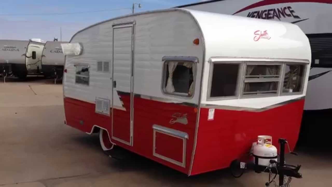 RVGeneralStore.com - 2015 Shasta Airflyte 1961 Re-Release | Retro RV ...