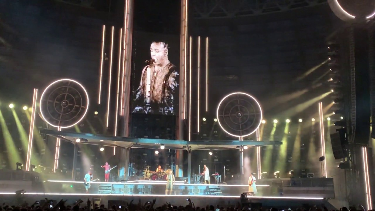 Rammstein Radio (live Moskow 2019) - YouTube