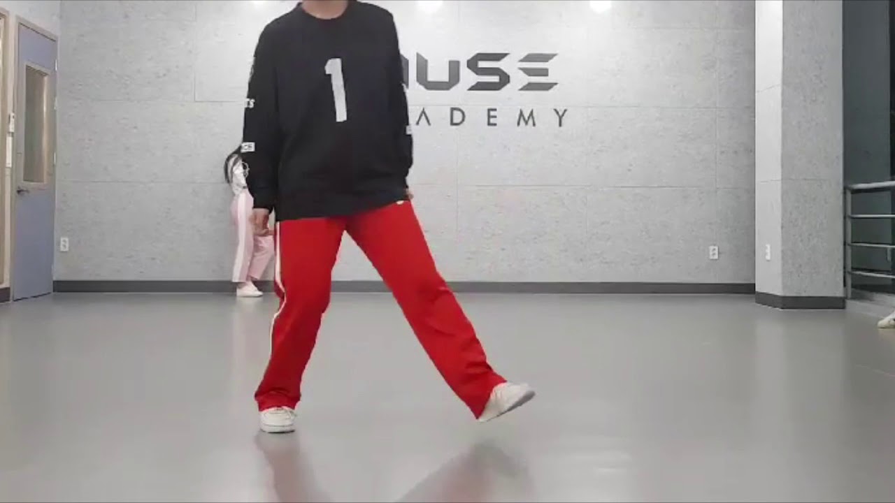기본기 연습 비보잉 스텝(B-boying step) ㅣ Musedacne Academy - YouTube