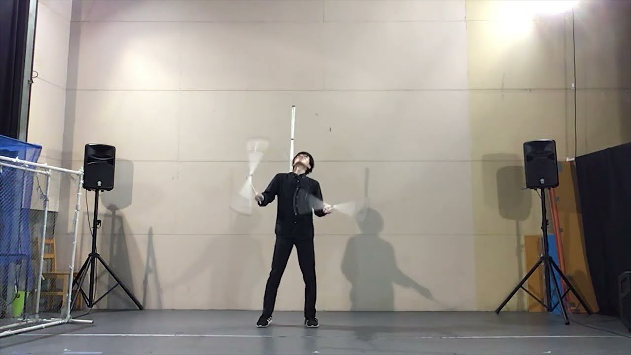 WJD in Osaka 2020 devilstick - YouTube