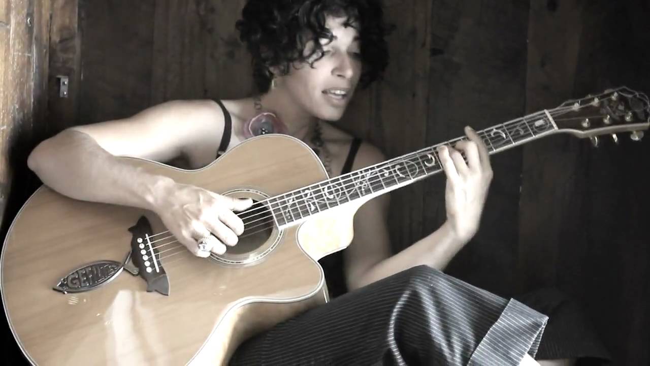 Yael "Love Song #3" Directed by Kirk Saber - YouTube