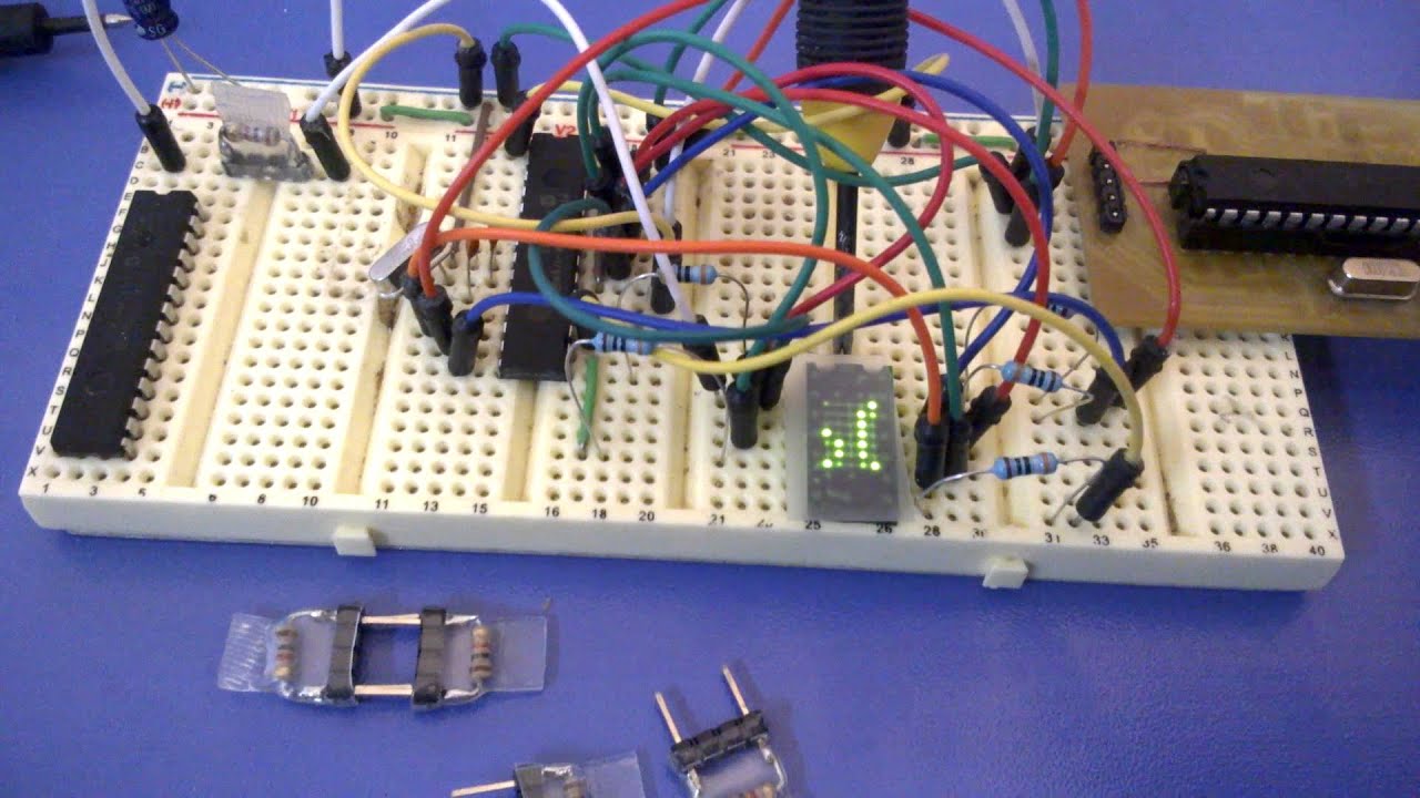 DIY neutron bomb - countdown timer part - YouTube