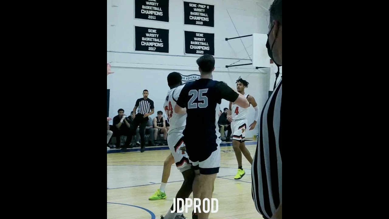 Achile Spadone 2022 Guard St. Thomas More - YouTube