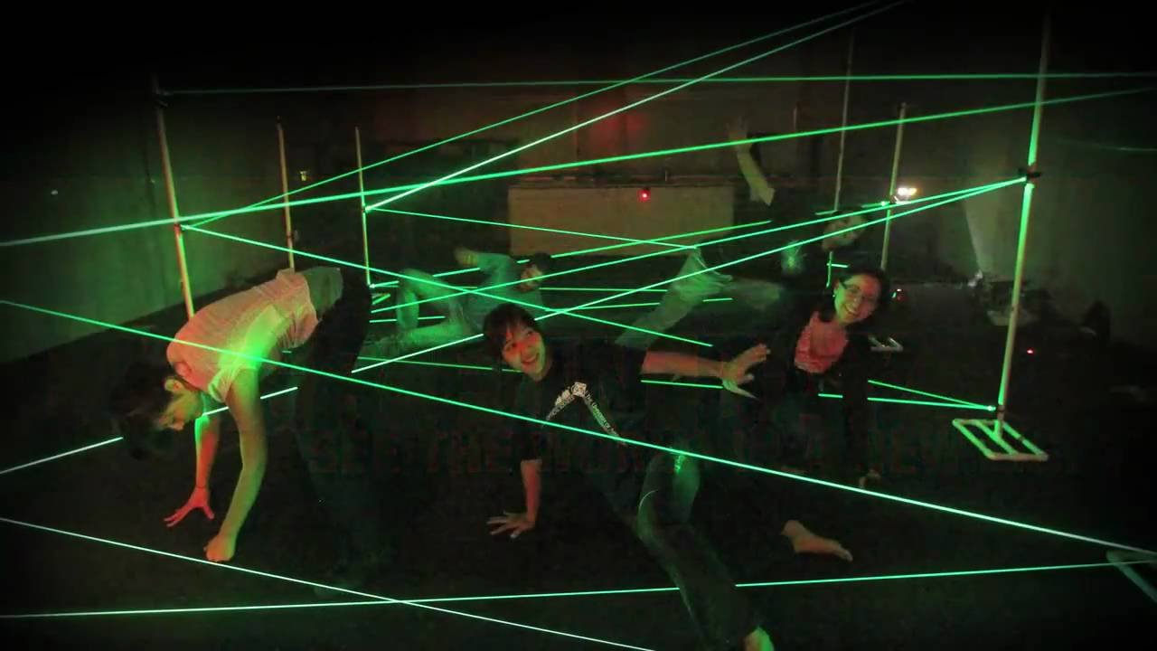 Laser Fun Day at the College of Optical Sciences - YouTube