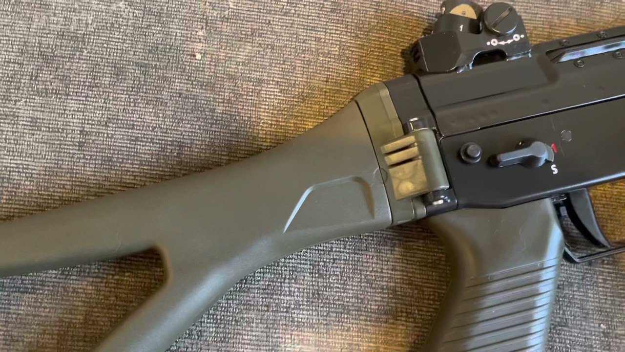 SIG SAUER AG 553 made in Switzerland SBR - YouTube