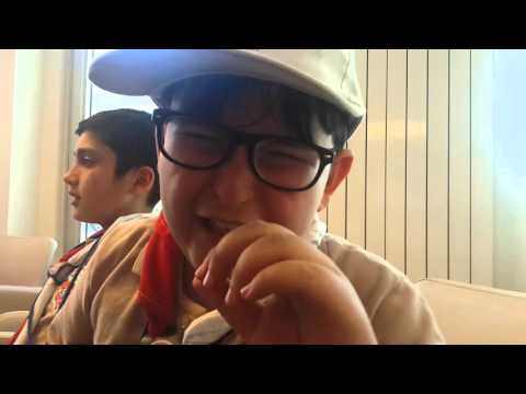 BEBEK GİBİ  AĞLAYAN ADAM