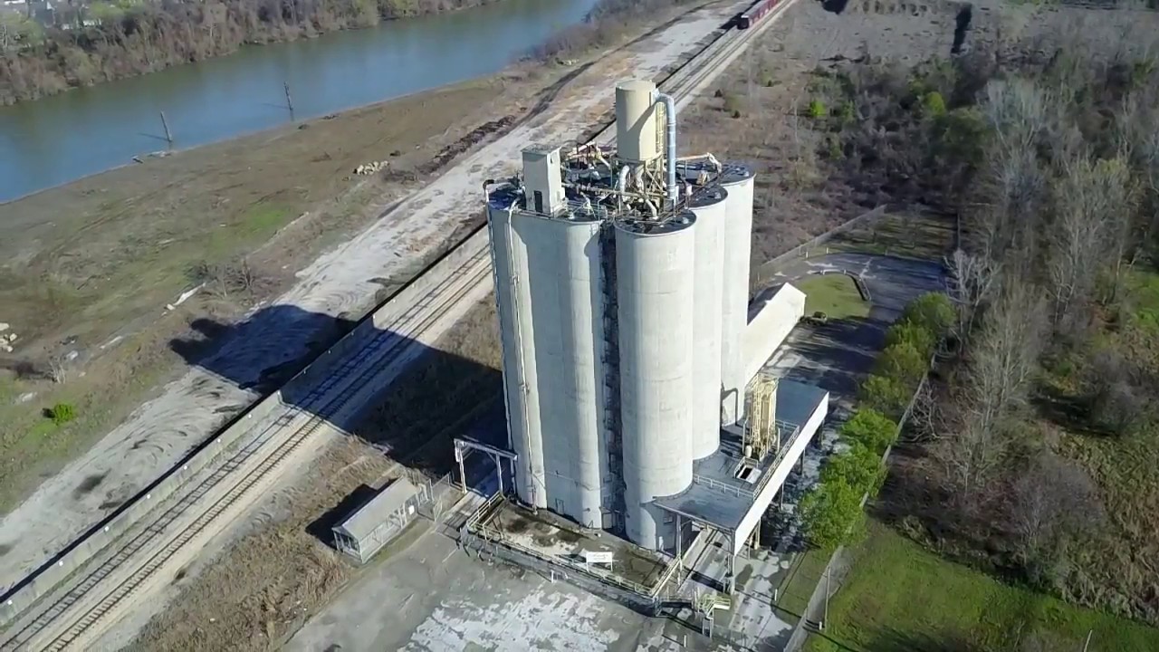 Bunge Grain and Memphis Industrial Base Drone Footage captured by a ...