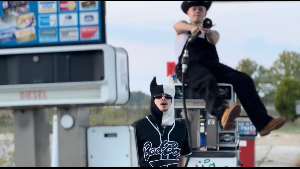 Macaulay Rock x TW ICE - STIX LIVIN (OFFICIAL MUSIC VIDEO) 4K - YouTube