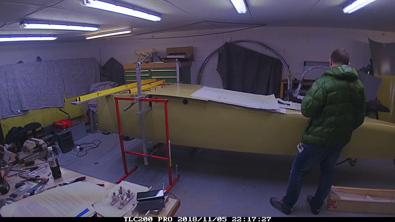 0182_2018 11 05 Preparing fuselage for gear installation and engine ...