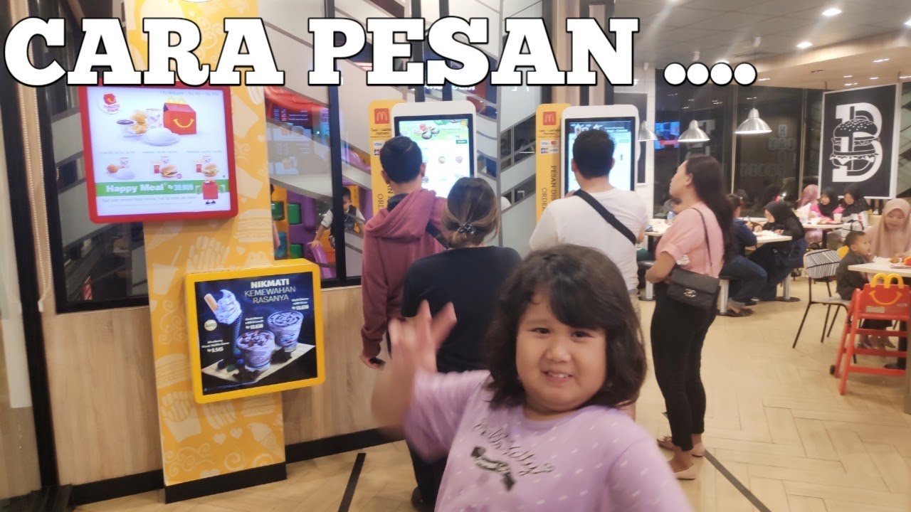 Cara pesan makanan di mesin order mc donalds - YouTube