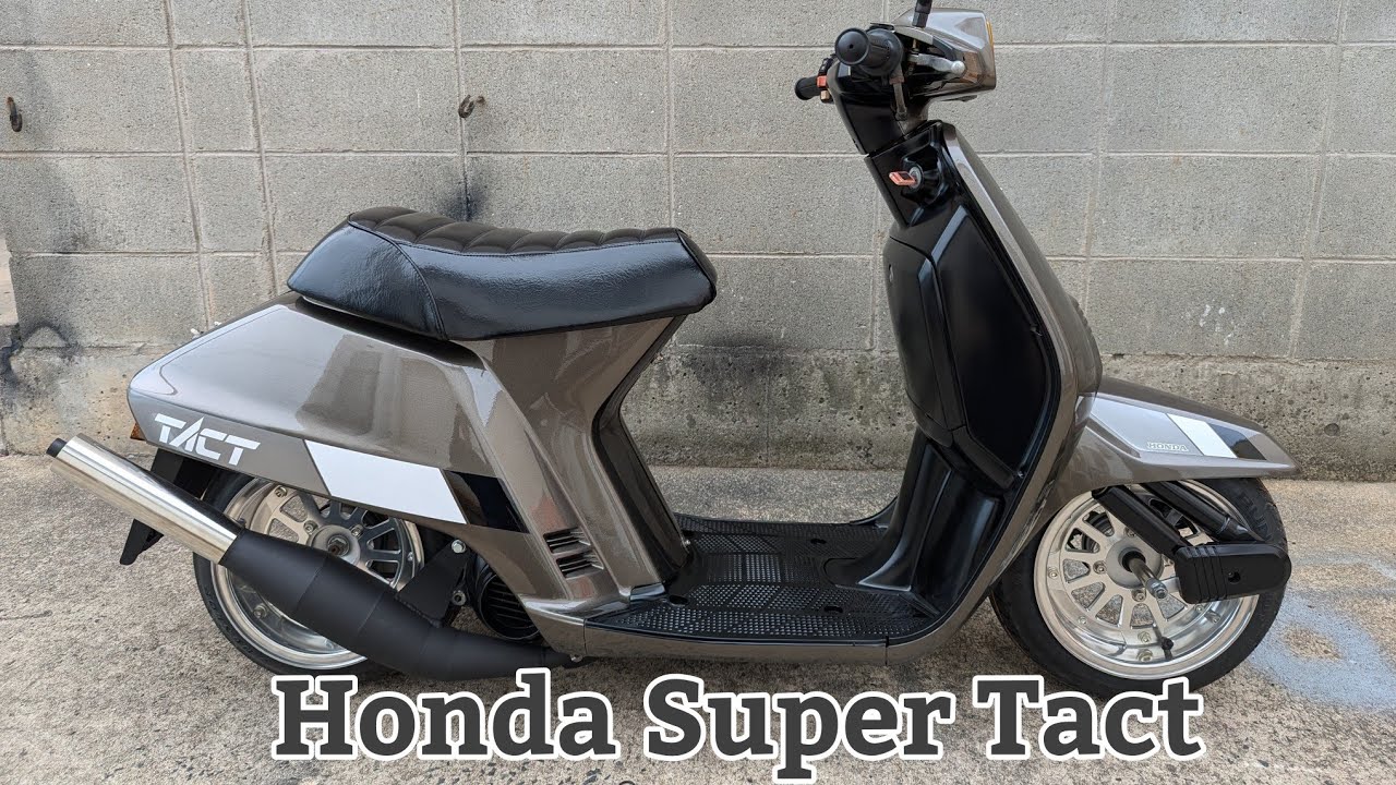 Honda AF09 Super Tact Custom - YouTube