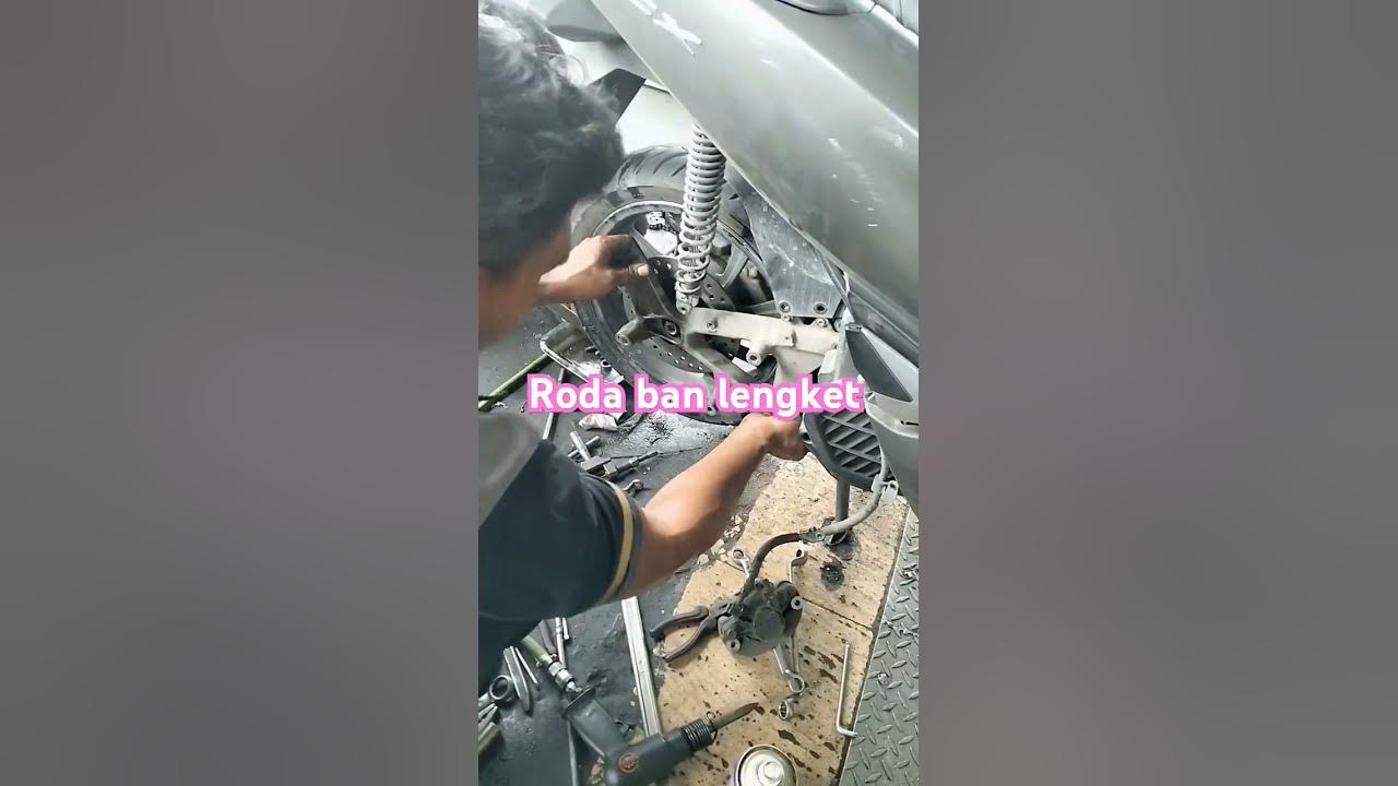roda ban motor anda lengket Krn jarang dibuka #viralvideo - YouTube