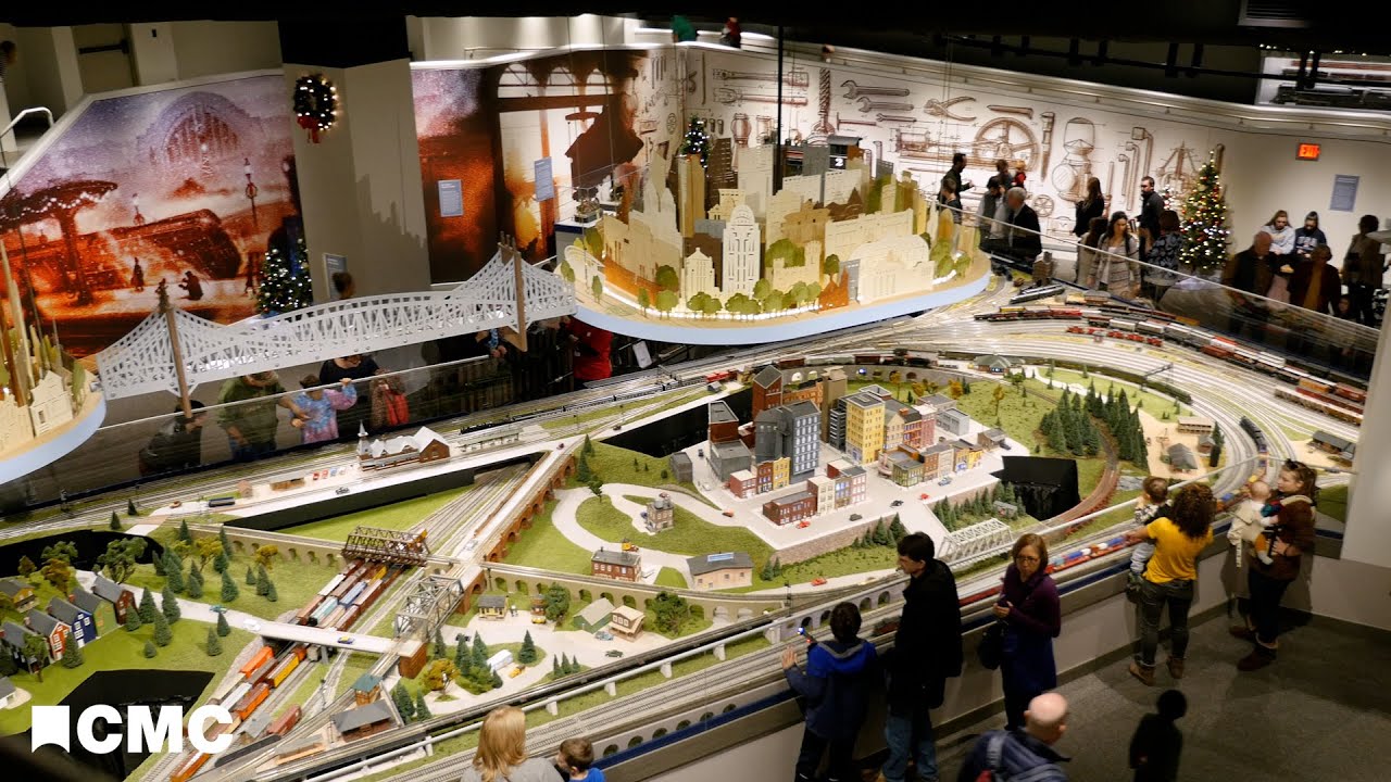 75 Years of the Duke Energy Holiday Trains in Cincinnati: History of ...