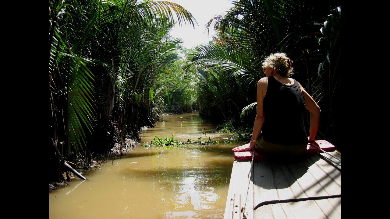 Mekong delta one day to Caibe floating market - YouTube