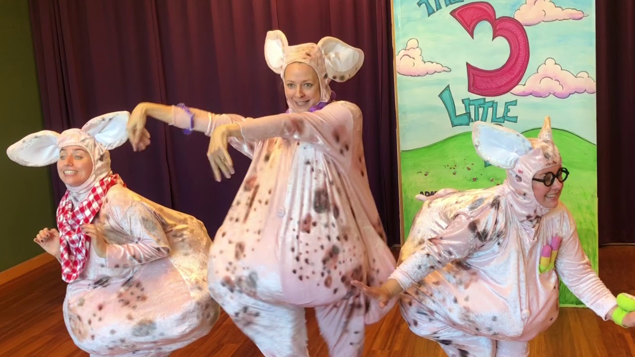 StoryBook Theater presents...3 Pigs - YouTube
