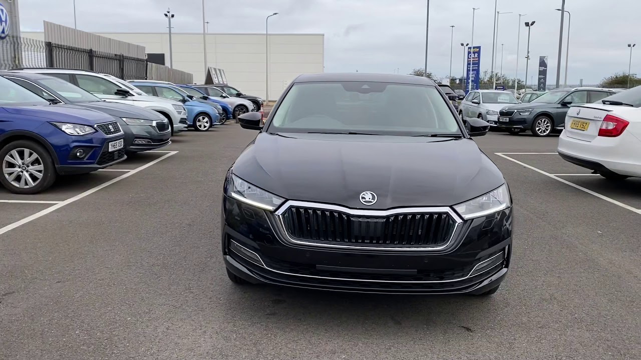 SKODA OCTAVIA SE L FIRST EDITION PETROL MANUAL - YouTube