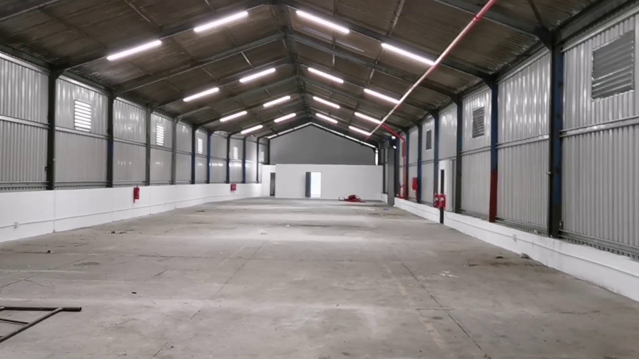 800sqm Warehouse in Epping - YouTube