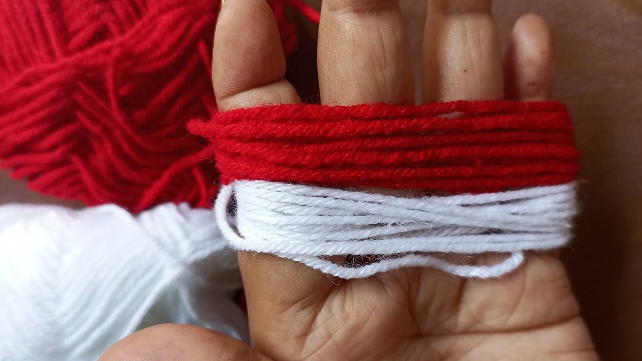 Beautiful Woolen Flower !! Woolen Craft Idea With Finger !! Hand work ...