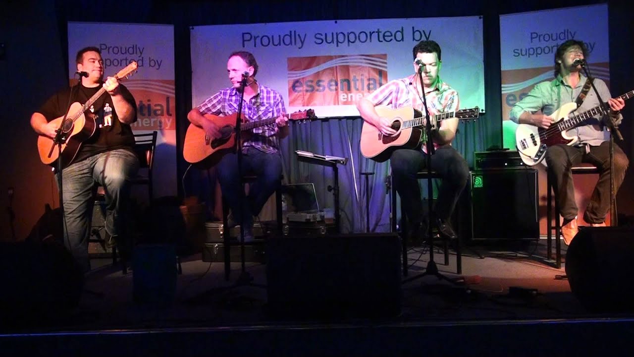 Andy & Duncan Toombs - Australia - YouTube