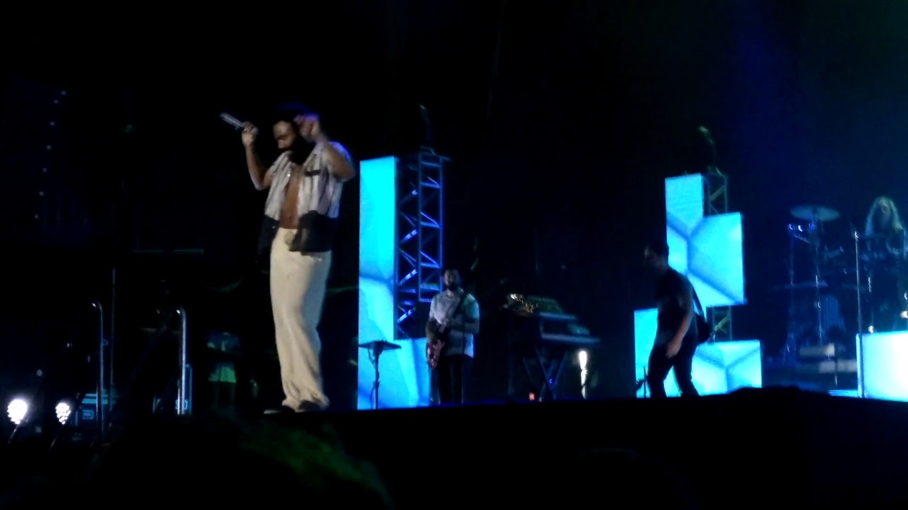 Childish Gambino - Summertime Magic first time live (BBK Bilbao 2018 ...