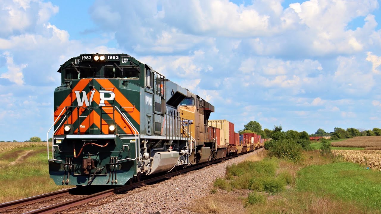 UP 1983 "Western Pacific" Leading SB Military Containers from KCMO to ...