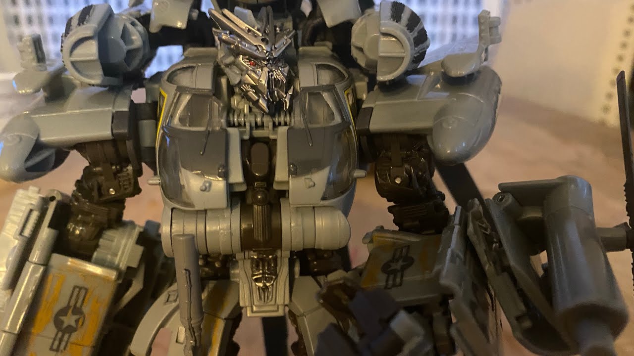 Transformers Grindor stop motion - YouTube