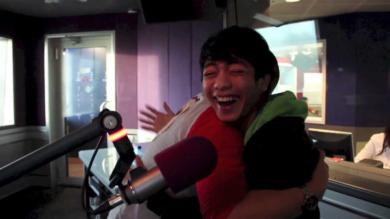 The hitz.fm Morning Crew hangs out with Syahiran - YouTube