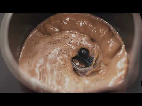 Arzum OKKA Rich Spin M Türk Kahve Makinesi ile sütlü Türk kahvesi keyfini yaşayın!