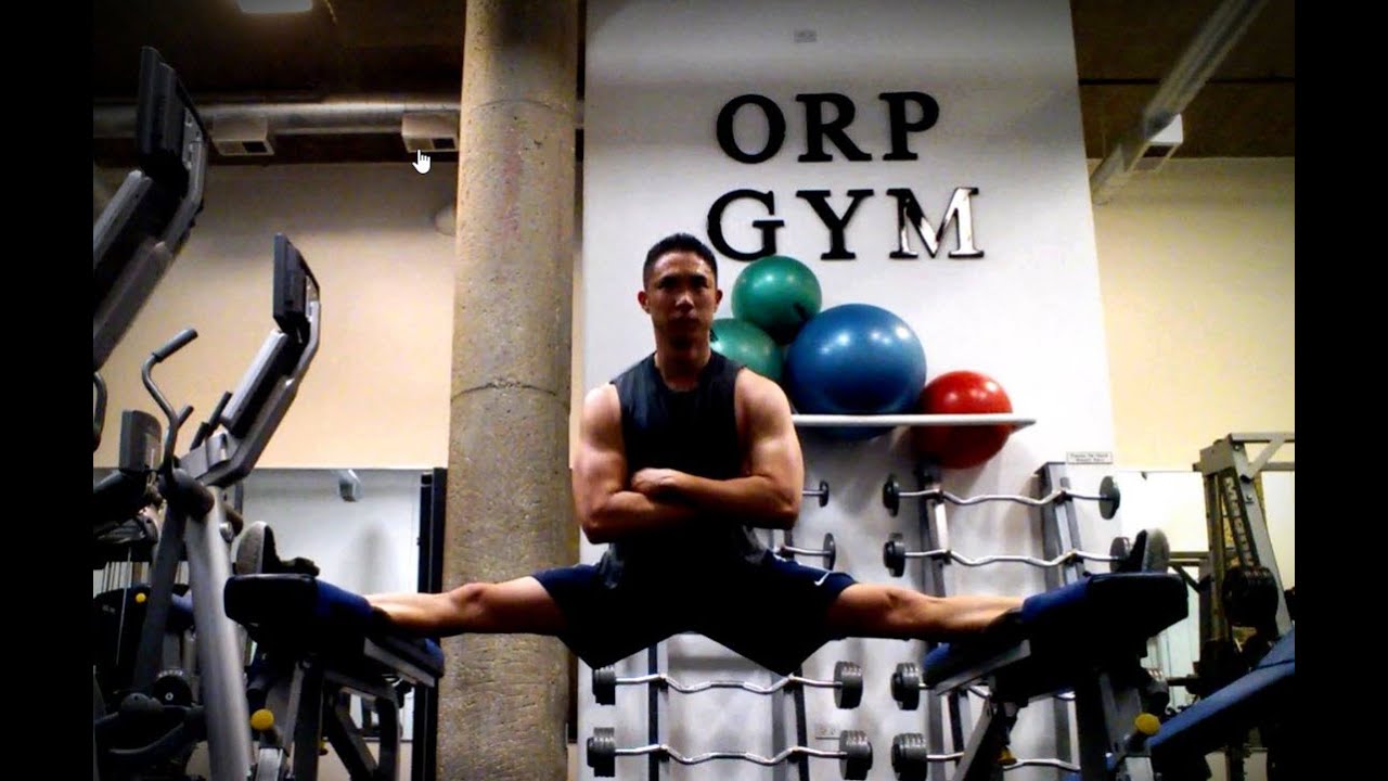 Jean Claude Van Damme Splits Incredible Flexibility - Full splits, yoga ...