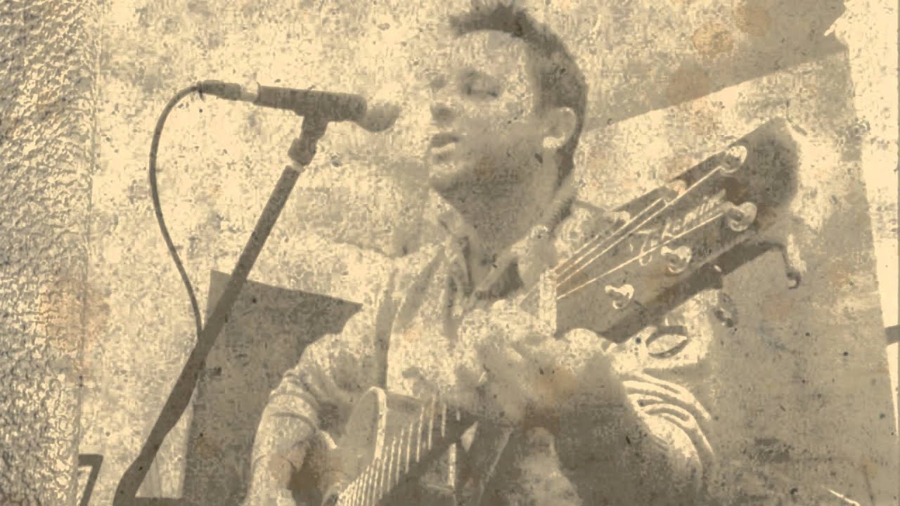 Gamblin' Bar Room Blues (The Sensational Alex Harvey Band) - YouTube