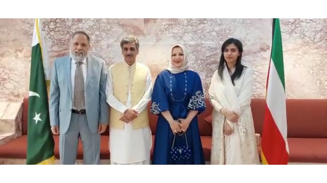The Ambassador of Pakistan hosts a festive event for the Pakistani ...