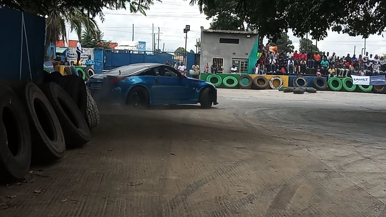 RUN 1: Konman Drifting 350z at king of spin 2023 (RD 1) - YouTube