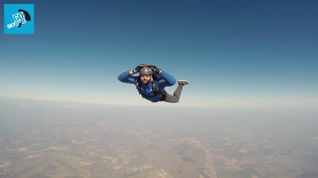 GoSkydive Apprentice demonstrates his tandem skydive instructor ...