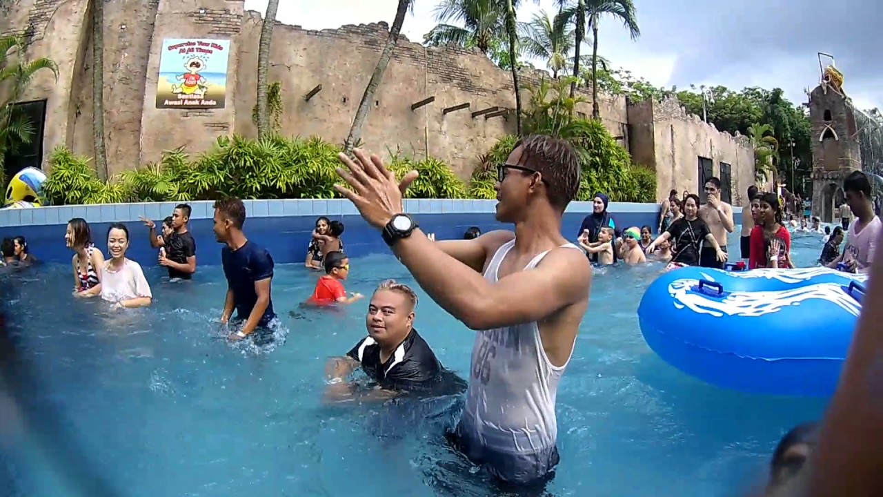 sunway lagoon party 2017 - YouTube